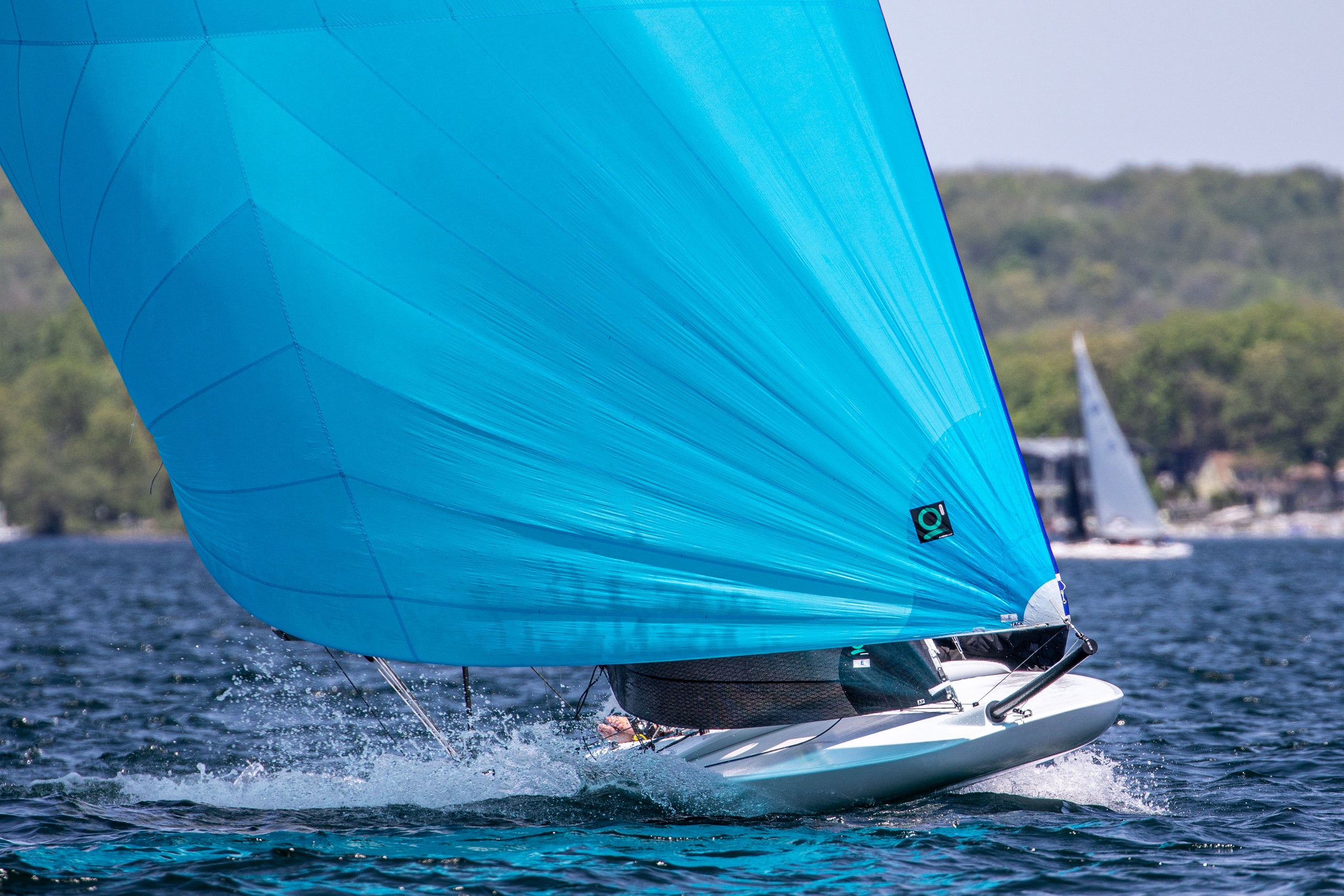 Melges E Scow – Melges Performance Sailboats