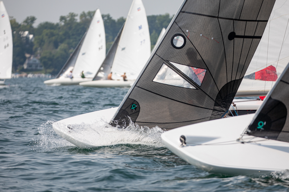 Melges E Scow – Melges Performance Sailboats
